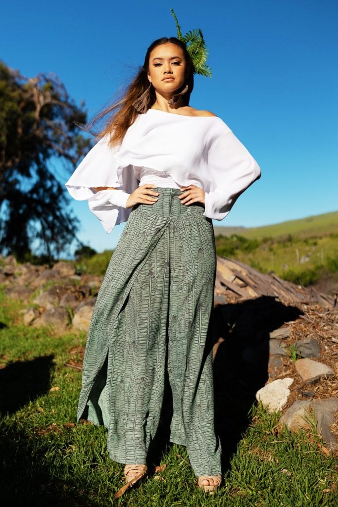 Kainalu Pant Front – Manaola